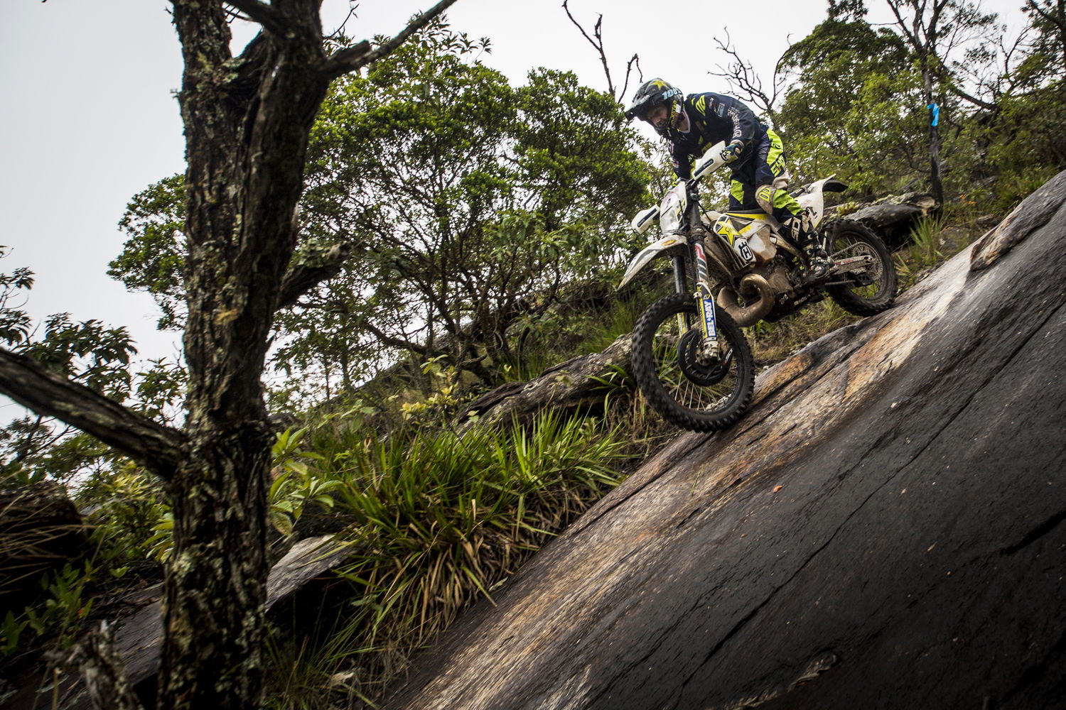Red Bull Hard Enduro 2017 Minas Riders › Motorcycles.News - Motorcycle ...