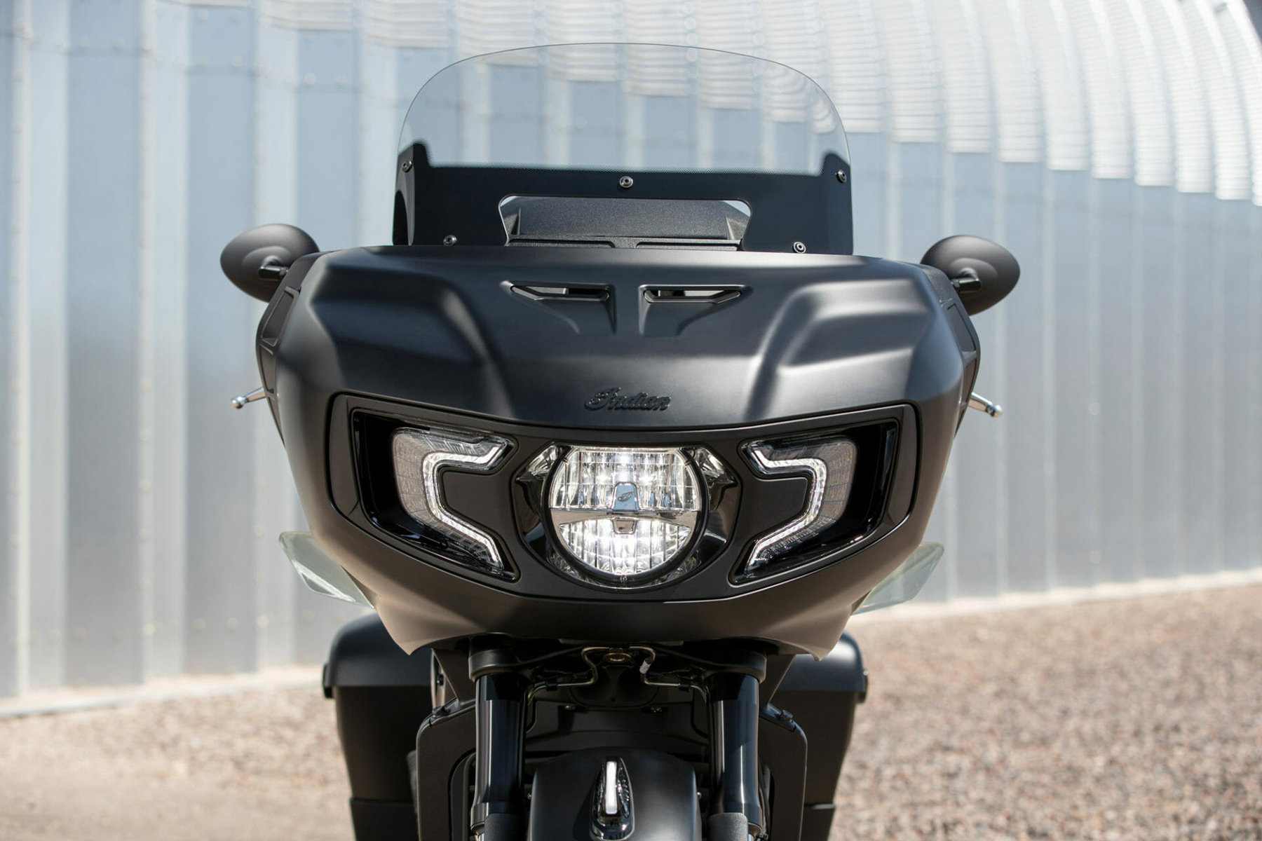 Indian Challenger presented - The Ultimate American Bagger ...