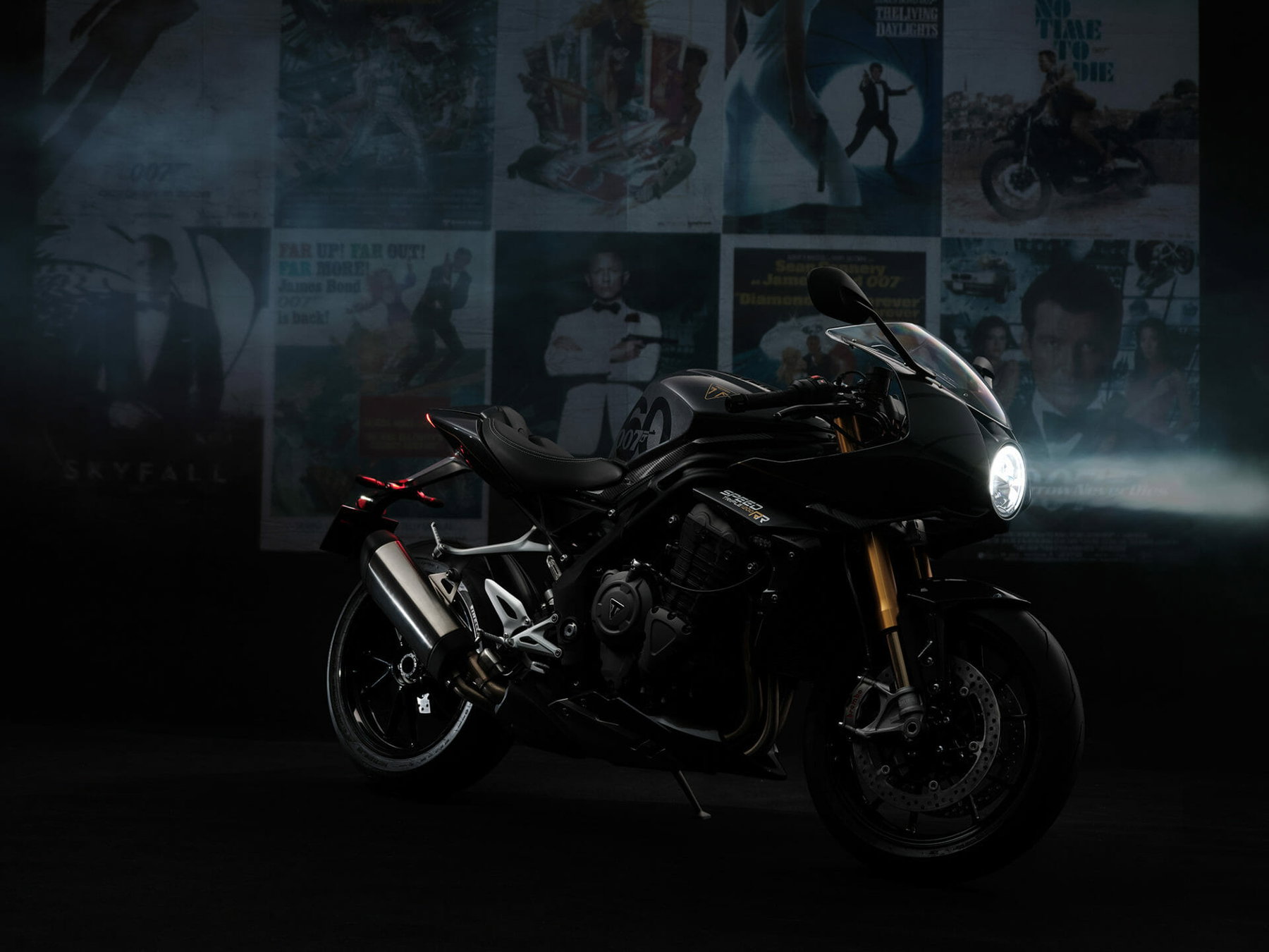 Triumph Speed Triple 1200 RR Bond Edition - Motorcycles.News ...