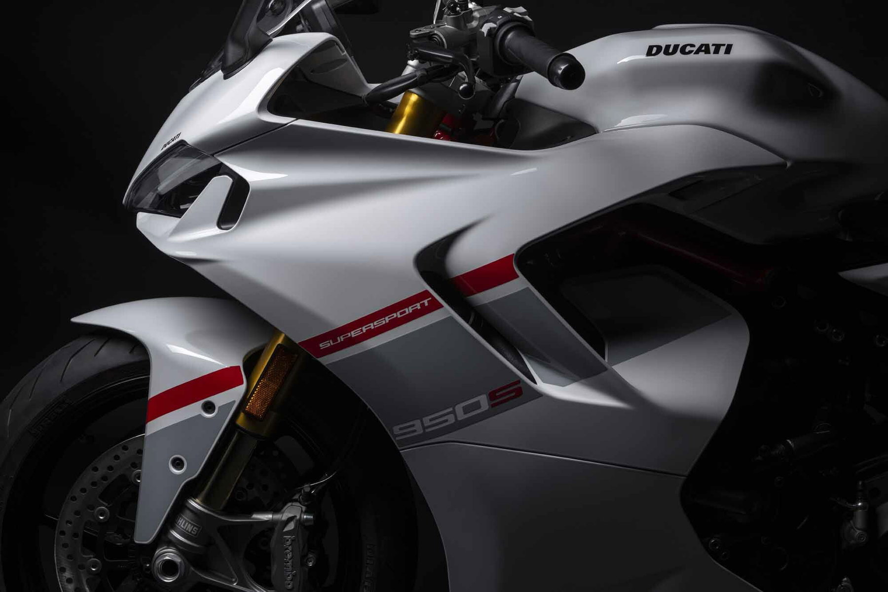 Fresh coat of paint: Ducati SuperSport 950 S shines in "Stripe Livery ...