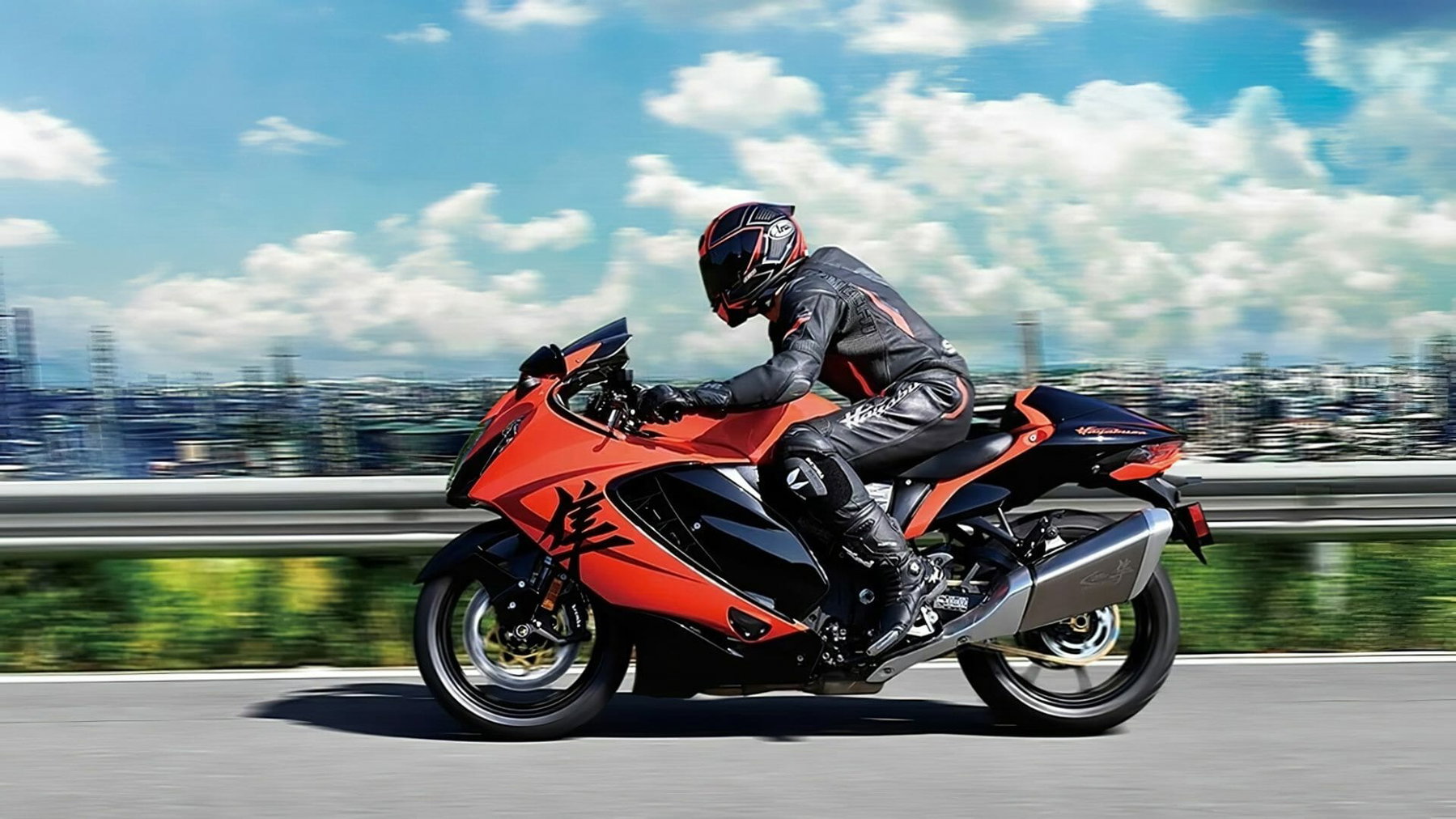 The anniversary model of the Suzuki Hayabusa - 25 years of full ...