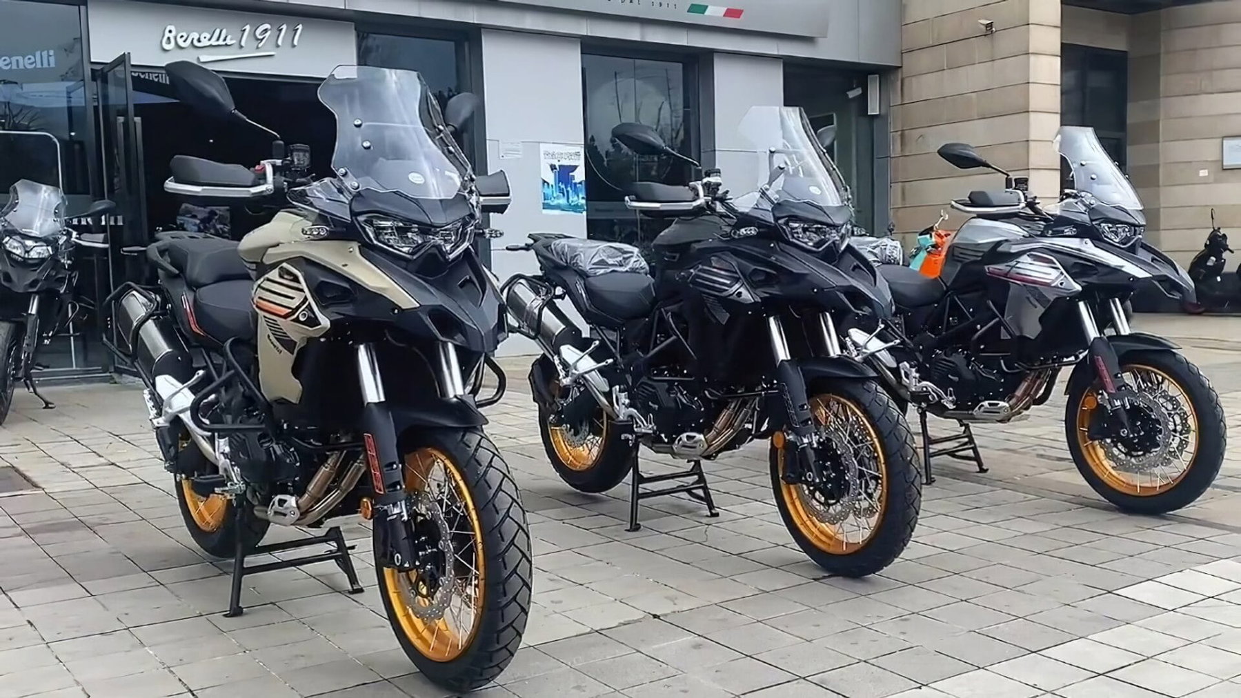 The Benelli TRK 552: Evolution of an adventurer - Motorcycles.News ...