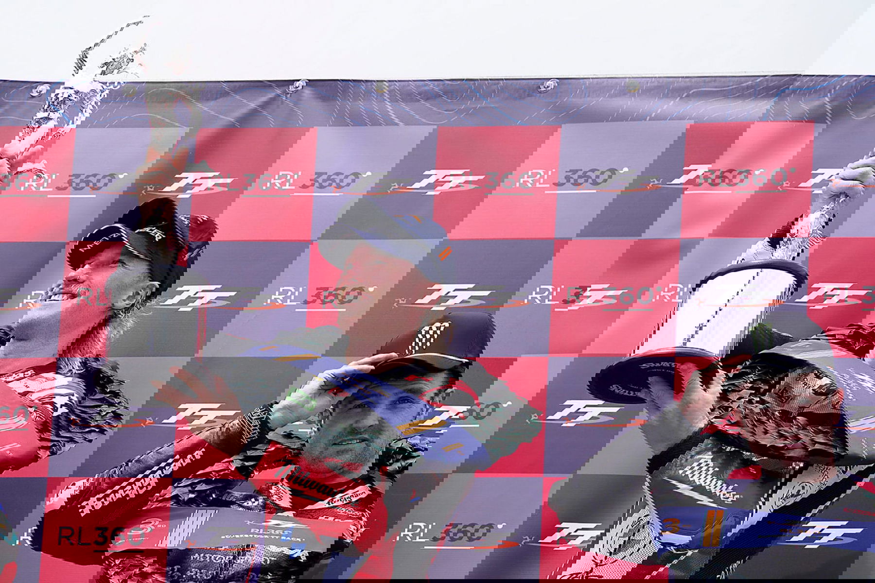 Davey Todd wins his first TT race in RL360 Superstock TT Race 1 ...