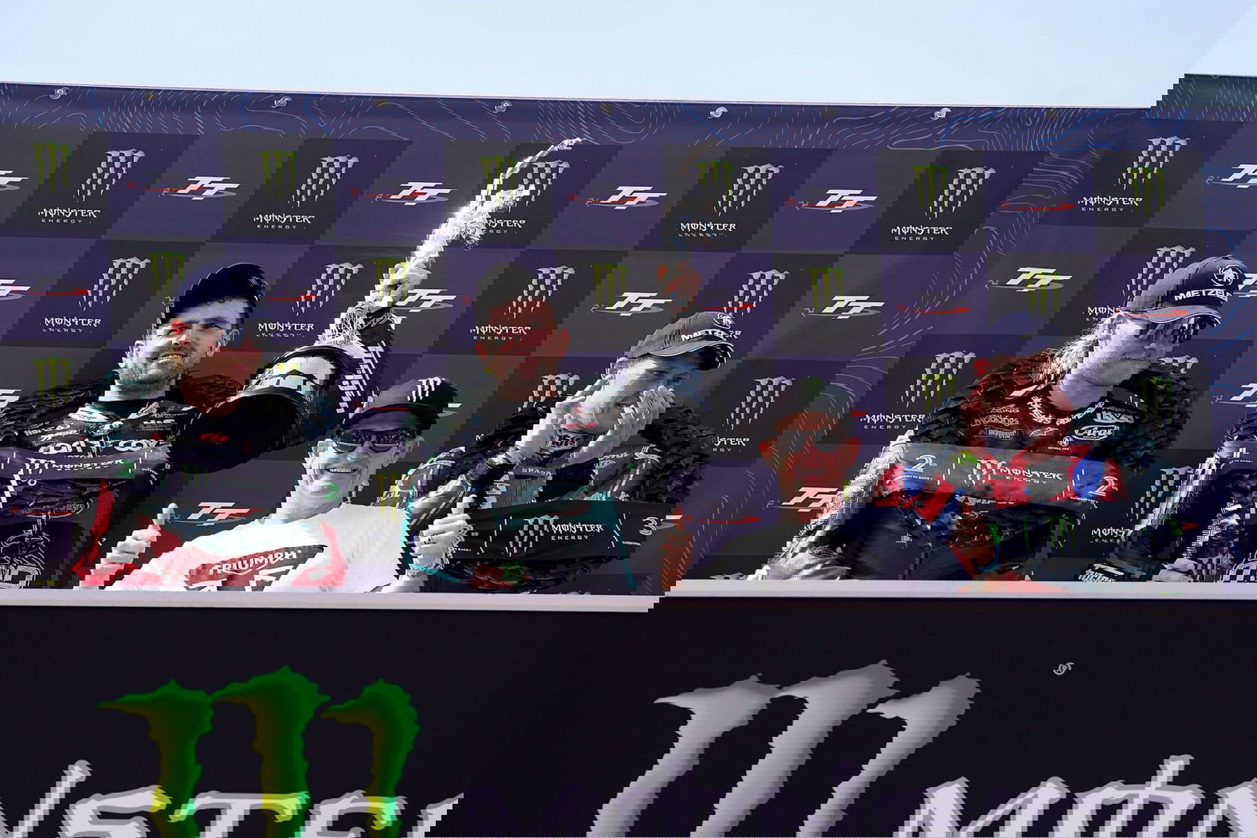 Michael Dunlop receives MBE: Royal honor for TT record winner