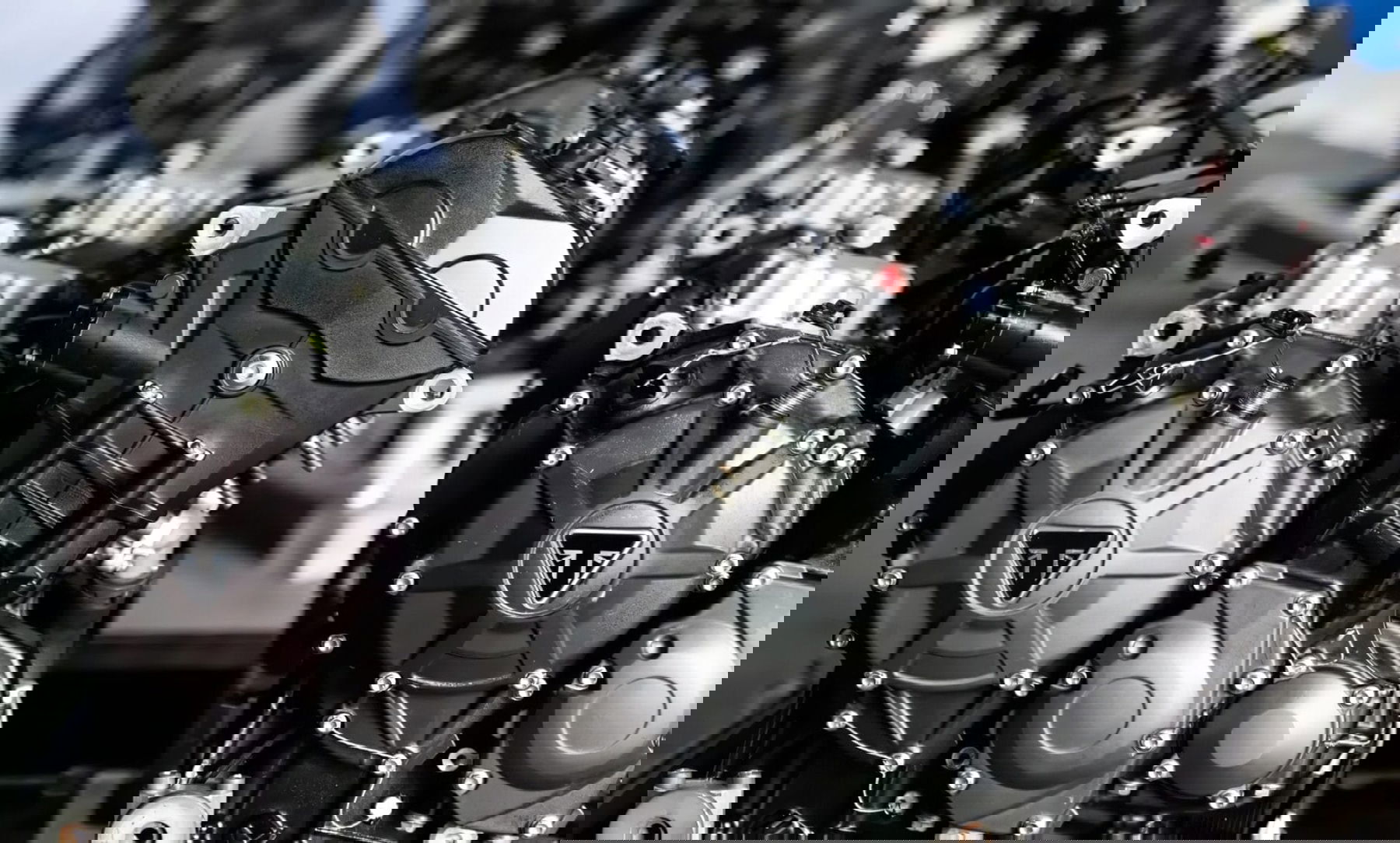 Triumph's new 2025 Moto2 engine: the most advanced version yet ...