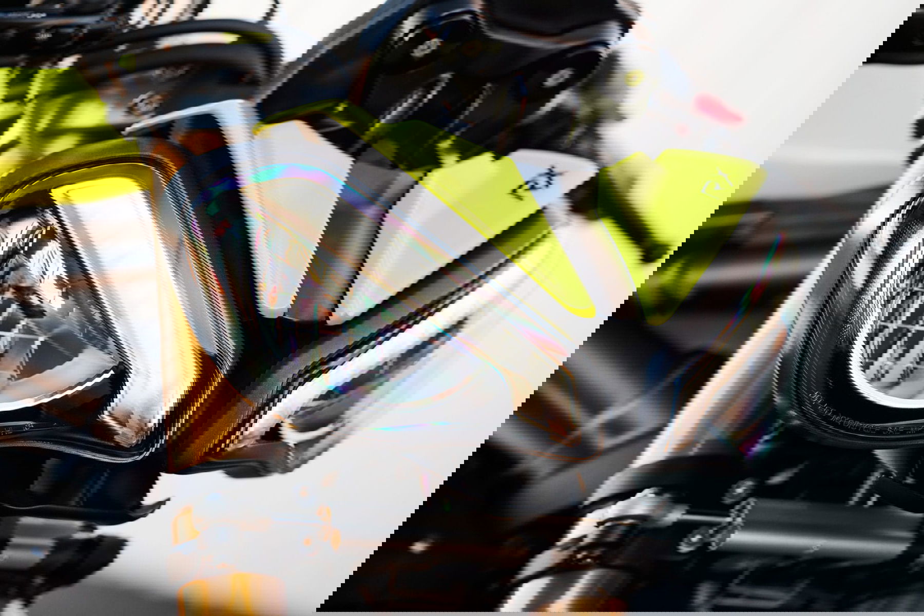 TRIUMPH Speed Triple 1200 RX (2025): Exclusive Power Edition in a ...