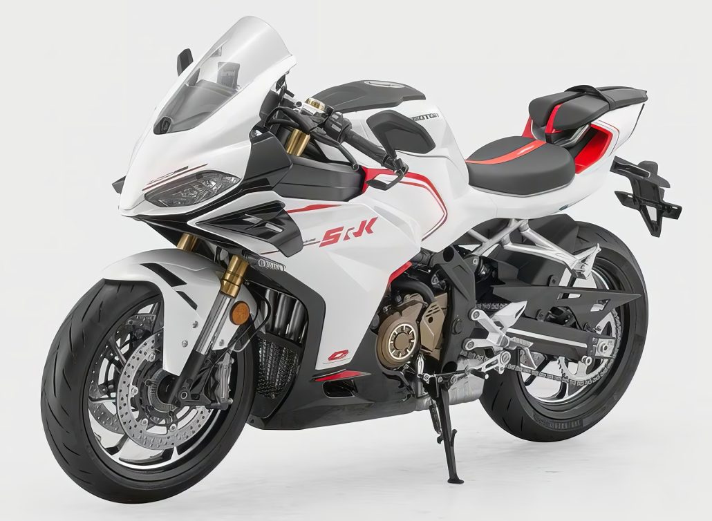 QJMotor SRK 450 RR gets a new design – sporty look with winglets